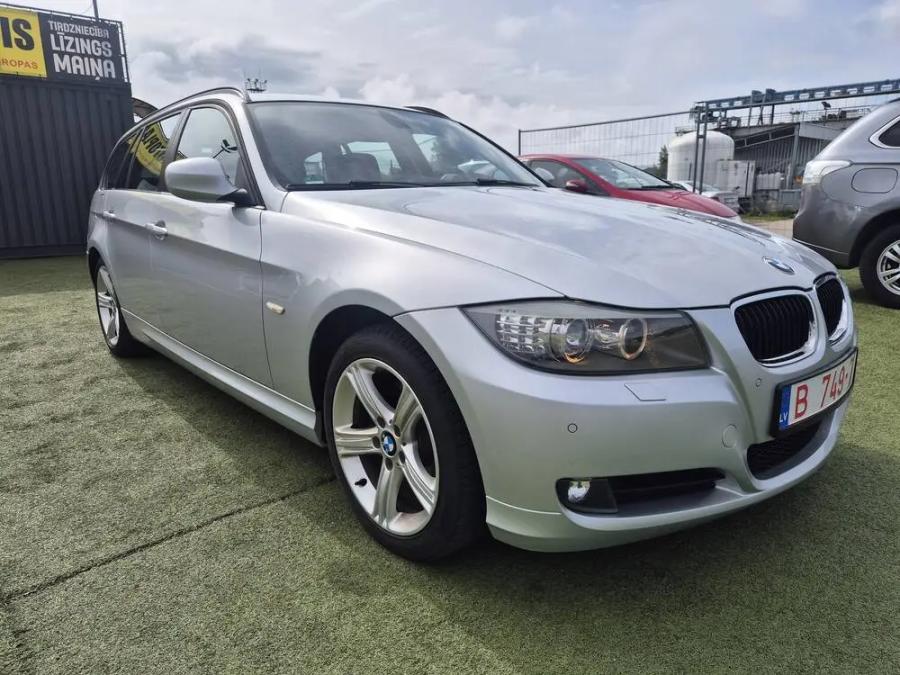 Balts BMW 320 2011 Liepāja, ar dzinēja tilpumu 2.00 L un nobraukumu 251 tūkst. km par 5600 €, foto 4 vietnē AUTOMOTO.COM.LV