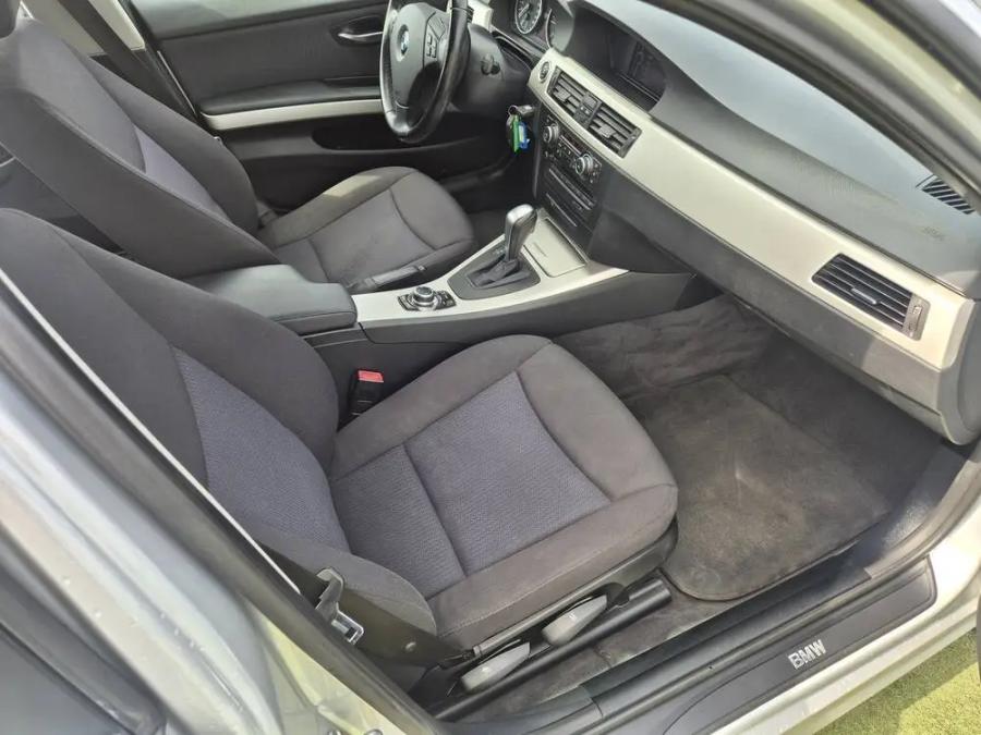 Balts BMW 320 2011 Liepāja, ar dzinēja tilpumu 2.00 L un nobraukumu 251 tūkst. km par 5600 €, foto 19 vietnē AUTOMOTO.COM.LV
