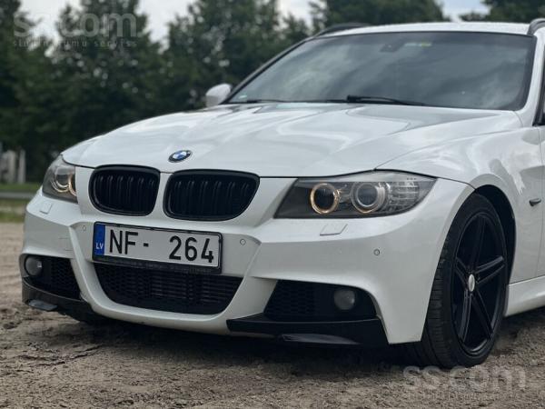 White BMW 320 2011 in Riga, with an engine capacity of 2.00 L and mileage of 393 thousand km for 5700 €, photo 5 on AUTOMOTO.COM.LV
