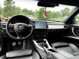 Белый БМВ 320 2011 в Рига, объемом двигателя 2.00 л и пробегом 360 тыс. км за 5200 €, фото 9 на AUTOMOTO.COM.LV