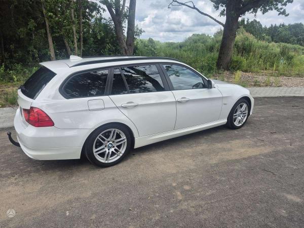 Balts BMW 320 2011 Kauņa, ar dzinēja tilpumu 2.00 L un nobraukumu 275 tūkst. km par 3500 €, foto 7 vietnē AUTOMOTO.COM.LV