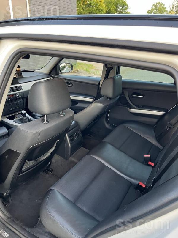 White BMW 320 2011 in Tukums, with an engine capacity of 2.00 L and mileage of 0 thousand km for 5990 €, photo 7 on AUTOMOTO.COM.LV