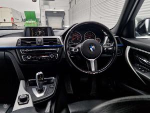 White BMW 320 2012 in Vilnius, with an engine capacity of 2.00 L and mileage of 174 thousand km for 6500 €, photo 12 on AUTOMOTO.COM.LV