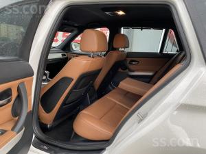 White BMW 320 2012 in Balvi, with an engine capacity of 2.00 L and mileage of 271 thousand km for 5990 €, photo 23 on AUTOMOTO.COM.LV