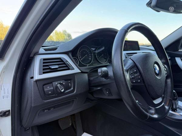 White BMW 320 2012 in Vilnius, with an engine capacity of 2.00 L and mileage of 287 thousand km for 6200 €, photo 8 on AUTOMOTO.COM.LV