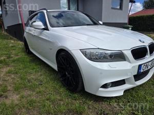 Белый БМВ 320 2012 в Тукумс, объемом двигателя 2.00 л и пробегом 293 тыс. км за 6850 €, фото 4 на AUTOMOTO.COM.LV
