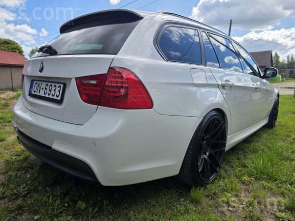 Balts BMW 320 2012 Tukums, ar dzinēja tilpumu 2.00 L un nobraukumu 293 tūkst. km par 6850 €, foto 5 vietnē AUTOMOTO.COM.LV