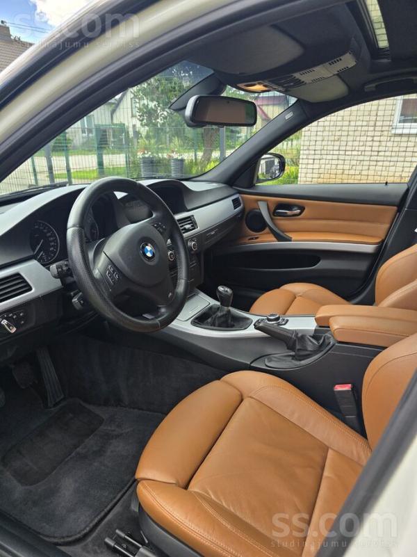 Balts BMW 320 2012 Tukums, ar dzinēja tilpumu 2.00 L un nobraukumu 293 tūkst. km par 6850 €, foto 9 vietnē AUTOMOTO.COM.LV