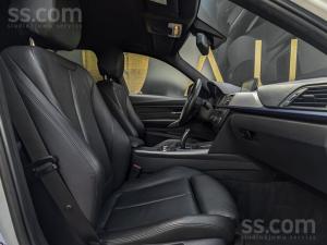 White BMW 320 2012 in Tukums, with an engine capacity of 2.00 L and mileage of 335 thousand km for 10500 €, photo 8 on AUTOMOTO.COM.LV