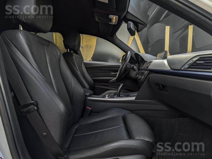 White BMW 320 2012 in Tukums, with an engine capacity of 2.00 L and mileage of 335 thousand km for 10500 €, photo 8 on AUTOMOTO.COM.LV