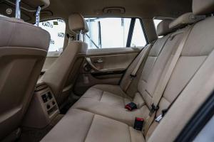 White BMW 320 2012 in Kaunas, with an engine capacity of 2.00 L and mileage of 307 thousand km for 5490 €, photo 10 on AUTOMOTO.COM.LV