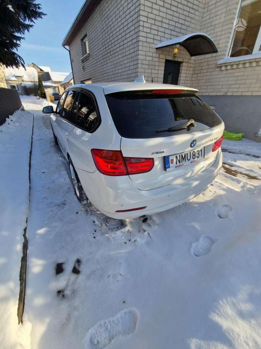 Balts BMW 320 2013 Kelmė, ar dzinēja tilpumu 2.00 L un nobraukumu 229 tūkst. km par 7800 €, foto 13 vietnē AUTOMOTO.COM.LV