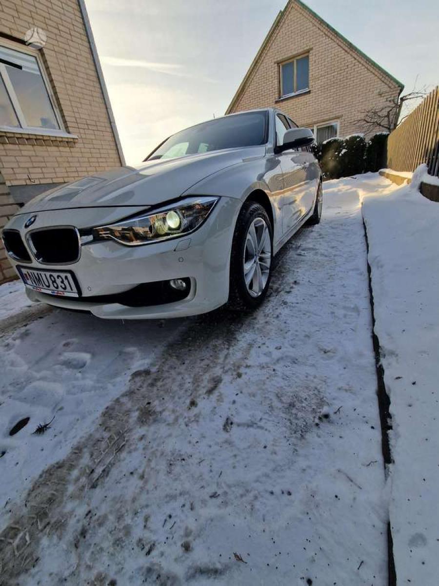 Balts BMW 320 2013 Kelmė, ar dzinēja tilpumu 2.00 L un nobraukumu 229 tūkst. km par 7800 €, foto 16 vietnē AUTOMOTO.COM.LV