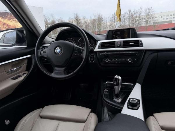 White BMW 320 2013 in Kaunas, with an engine capacity of 2.00 L and mileage of 388 thousand km for 7950 €, photo 7 on AUTOMOTO.COM.LV