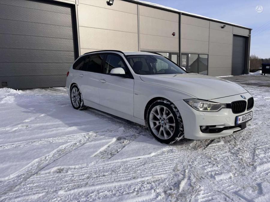 Balts BMW 320 2013 Kauņa, ar dzinēja tilpumu 2.00 L un nobraukumu 291 tūkst. km par 8200 €, foto 4 vietnē AUTOMOTO.COM.LV