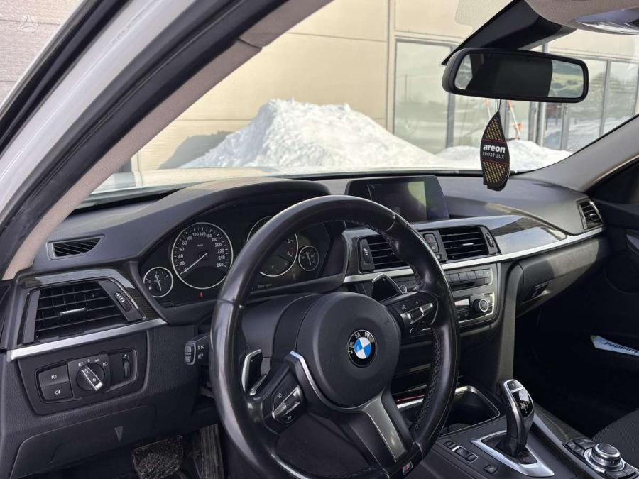 Balts BMW 320 2013 Kauņa, ar dzinēja tilpumu 2.00 L un nobraukumu 291 tūkst. km par 8200 €, foto 9 vietnē AUTOMOTO.COM.LV