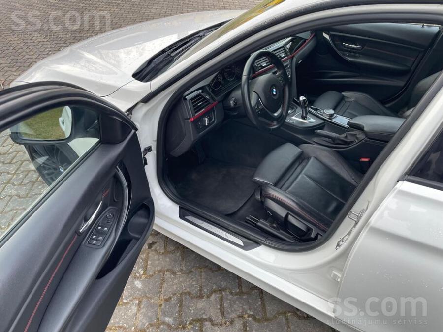White BMW 320 2013 in Riga, with an engine capacity of 2.00 L and mileage of 240 thousand km for 9300 €, photo 11 on AUTOMOTO.COM.LV
