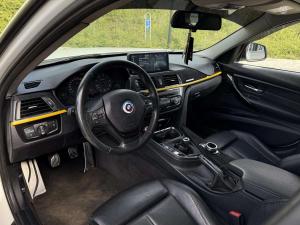 Balts BMW 320 2013 Viļņa, ar dzinēja tilpumu 2.00 L un nobraukumu 352 tūkst. km par 6500 €, foto 12 vietnē AUTOMOTO.COM.LV