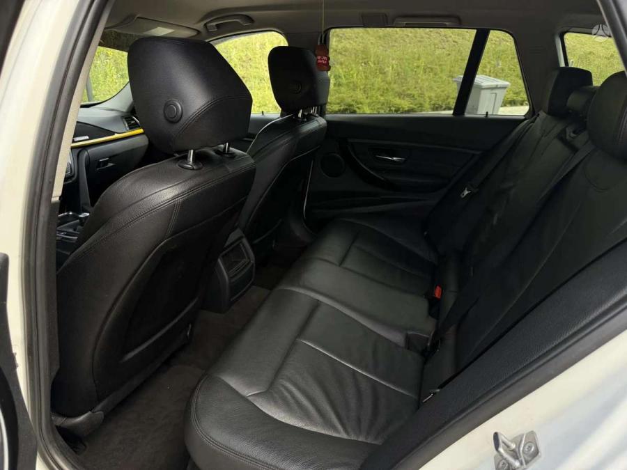 Balts BMW 320 2013 Viļņa, ar dzinēja tilpumu 2.00 L un nobraukumu 352 tūkst. km par 6500 €, foto 14 vietnē AUTOMOTO.COM.LV