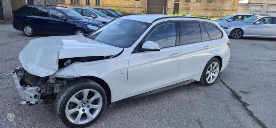 White BMW 320 2013 in Rokiskis, with an engine capacity of 2.00 L and mileage of 319 thousand km for 4150 €, photo 4 on AUTOMOTO.COM.LV