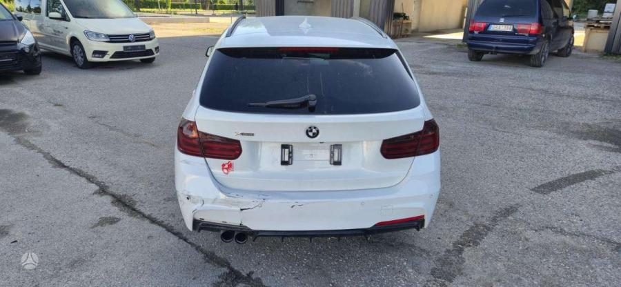 White BMW 320 2013 in Rokiskis, with an engine capacity of 2.00 L and mileage of 319 thousand km for 4150 €, photo 7 on AUTOMOTO.COM.LV