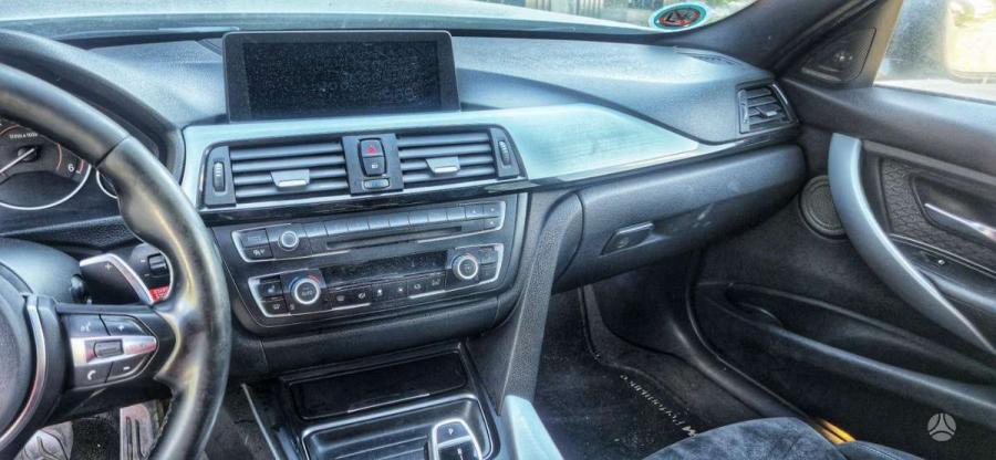 White BMW 320 2013 in Rokiskis, with an engine capacity of 2.00 L and mileage of 319 thousand km for 4150 €, photo 14 on AUTOMOTO.COM.LV