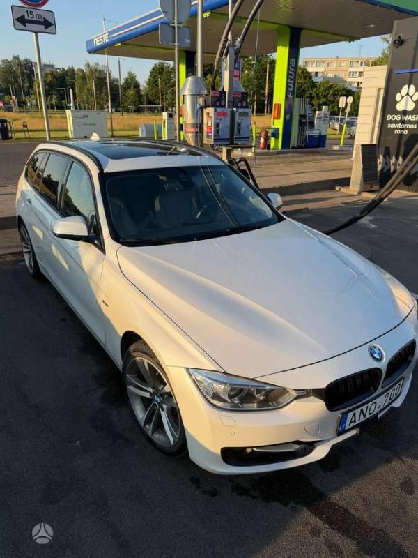 White BMW 320 2013 in Vilnius, with an engine capacity of 2.00 L and mileage of 280 thousand km for 5000 €, photo 1 on AUTOMOTO.COM.LV