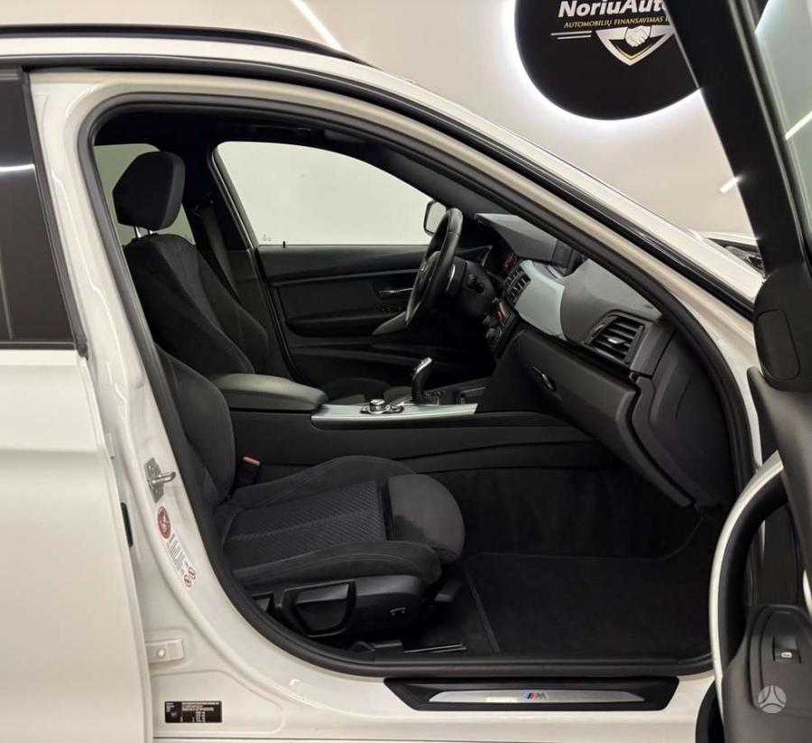 White BMW 320 2013 in Marijampole, with an engine capacity of 2.00 L and mileage of 238 thousand km for 10750 €, photo 12 on AUTOMOTO.COM.LV