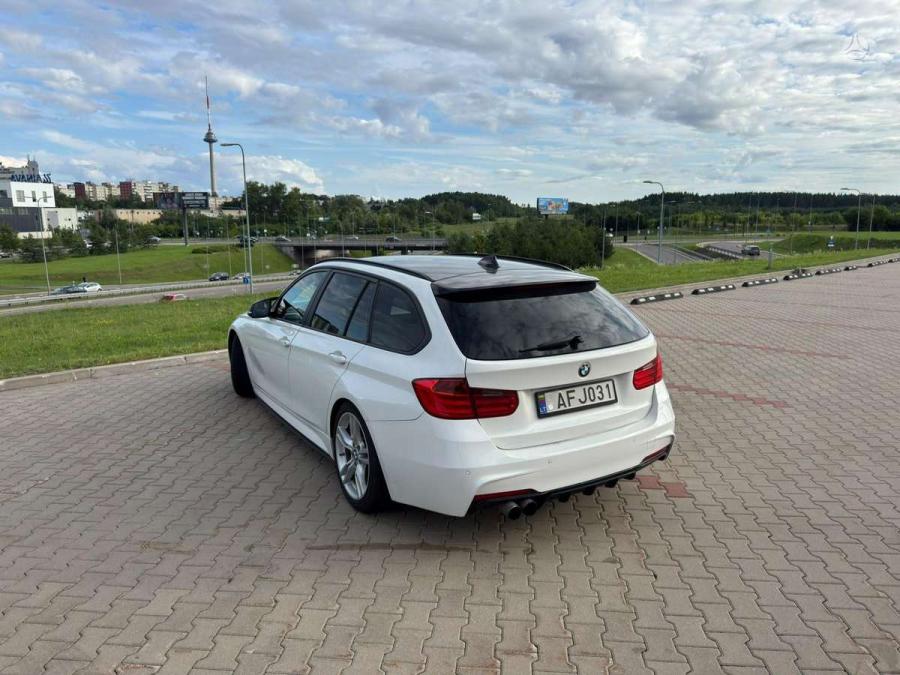 White BMW 320 2013 in Vilnius, with an engine capacity of 2.00 L and mileage of 256 thousand km for 10250 €, photo 9 on AUTOMOTO.COM.LV