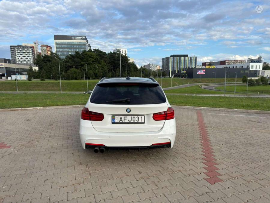 White BMW 320 2013 in Vilnius, with an engine capacity of 2.00 L and mileage of 256 thousand km for 10250 €, photo 10 on AUTOMOTO.COM.LV