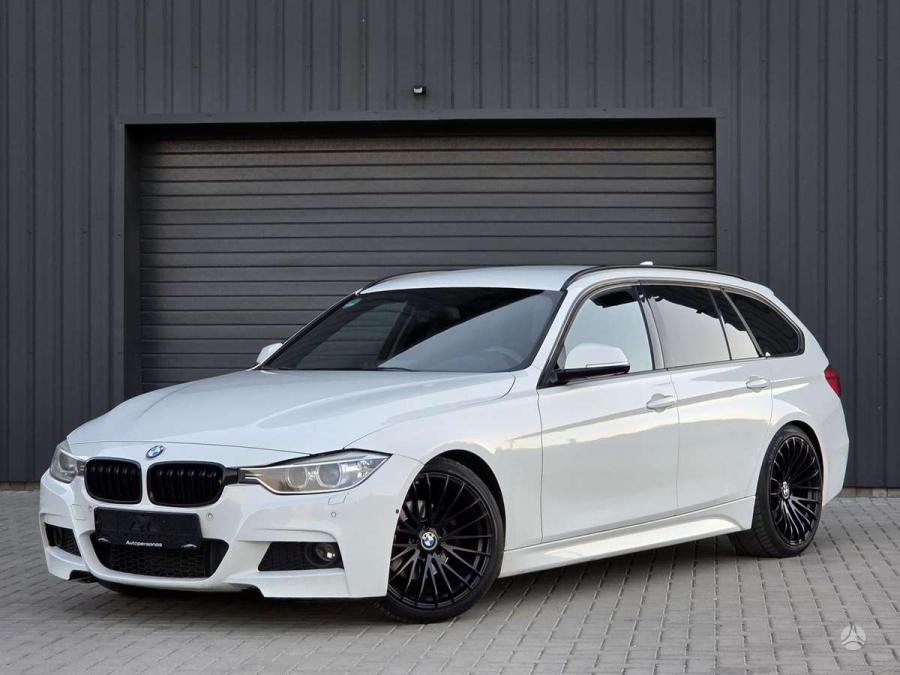 White BMW 320 2013 in Kaunas, with an engine capacity of 2.00 L and mileage of 300 thousand km for 9500 €, photo 1 on AUTOMOTO.COM.LV