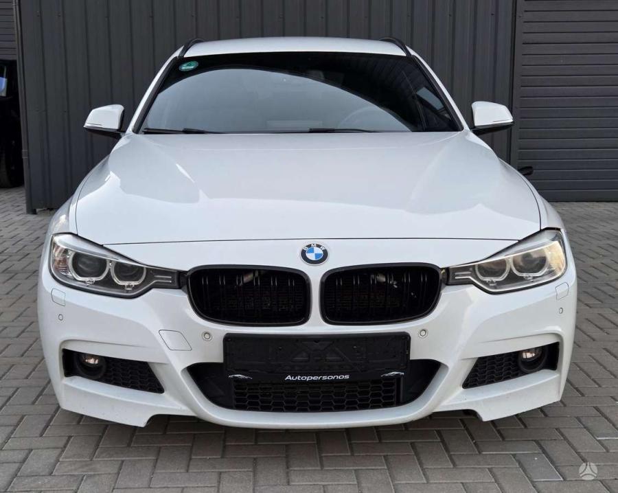 White BMW 320 2013 in Kaunas, with an engine capacity of 2.00 L and mileage of 300 thousand km for 9500 €, photo 7 on AUTOMOTO.COM.LV