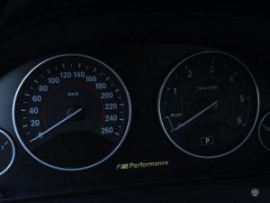 White BMW 320 2013 in Kaunas, with an engine capacity of 2.00 L and mileage of 300 thousand km for 9500 €, photo 19 on AUTOMOTO.COM.LV