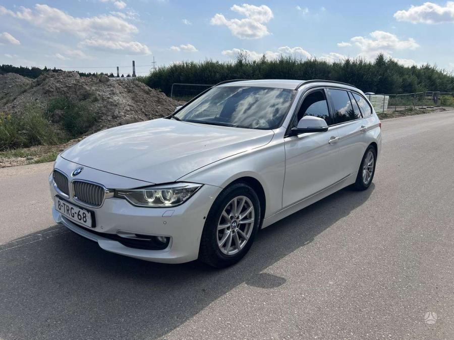 Balts BMW 320 2013 Kauņa, ar dzinēja tilpumu 2.00 L un nobraukumu 247 tūkst. km par 7850 €, foto 3 vietnē AUTOMOTO.COM.LV