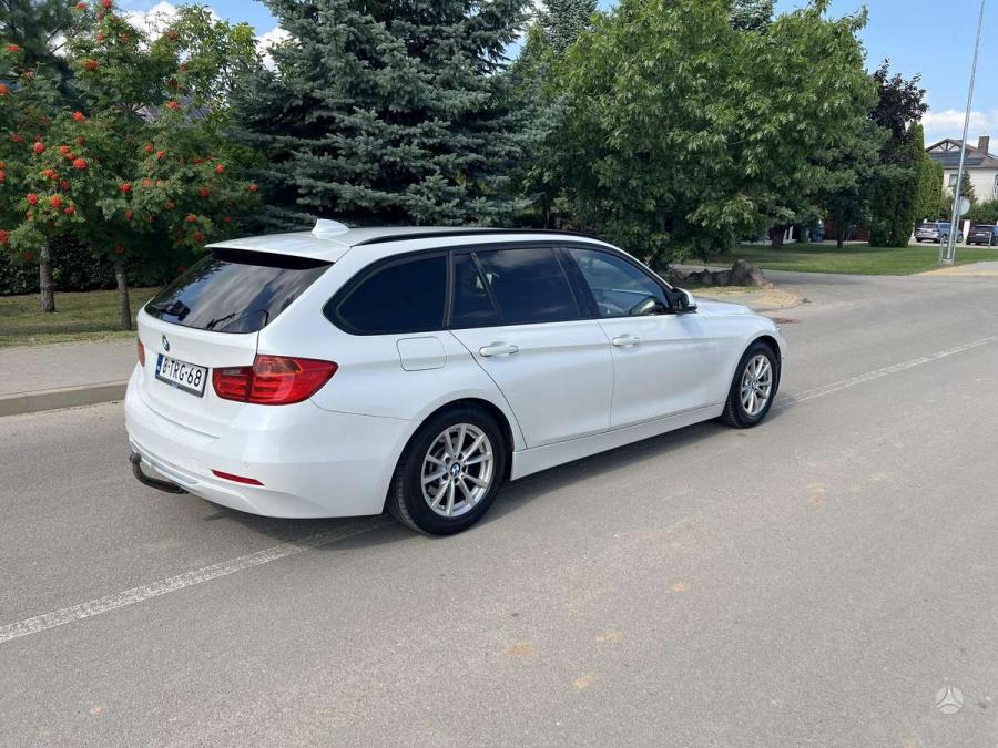 Balts BMW 320 2013 Kauņa, ar dzinēja tilpumu 2.00 L un nobraukumu 247 tūkst. km par 7850 €, foto 9 vietnē AUTOMOTO.COM.LV