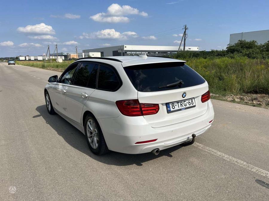 Balts BMW 320 2013 Kauņa, ar dzinēja tilpumu 2.00 L un nobraukumu 247 tūkst. km par 7850 €, foto 14 vietnē AUTOMOTO.COM.LV