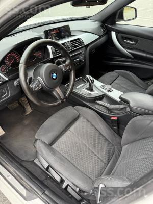 White BMW 320 2013 in Riga, with an engine capacity of 2.00 L and mileage of 406 thousand km for 9299 €, photo 10 on AUTOMOTO.COM.LV