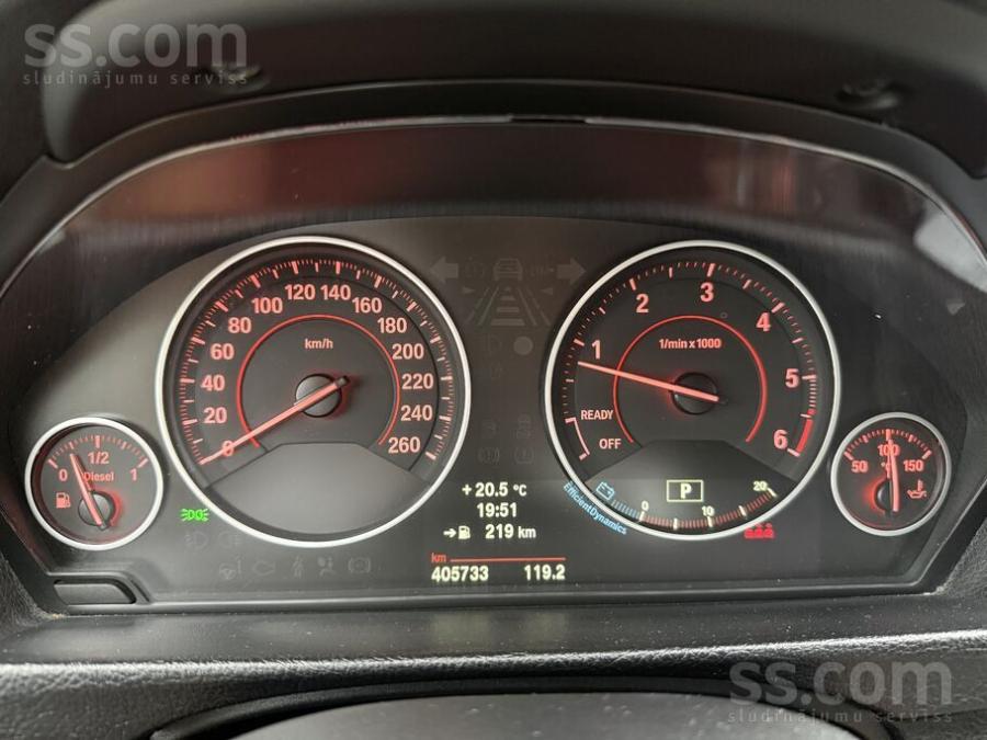 White BMW 320 2013 in Riga, with an engine capacity of 2.00 L and mileage of 406 thousand km for 9299 €, photo 11 on AUTOMOTO.COM.LV