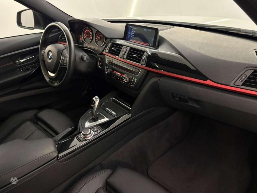 White BMW 320 2013 in Marijampole, with an engine capacity of 2.00 L and mileage of 287 thousand km for 9450 €, photo 16 on AUTOMOTO.COM.LV