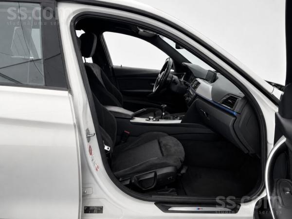 Balts BMW 320 2013 Rīga, ar dzinēja tilpumu 2.00 L un nobraukumu 239 tūkst. km par 8690 €, foto 10 vietnē AUTOMOTO.COM.LV