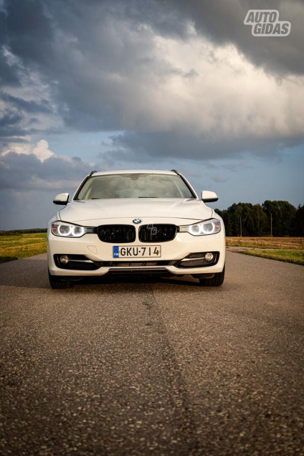 White BMW 320 2013 in Panevezys, with an engine capacity of 2.00 L and mileage of 343 thousand km for 6600 €, photo 2 on AUTOMOTO.COM.LV