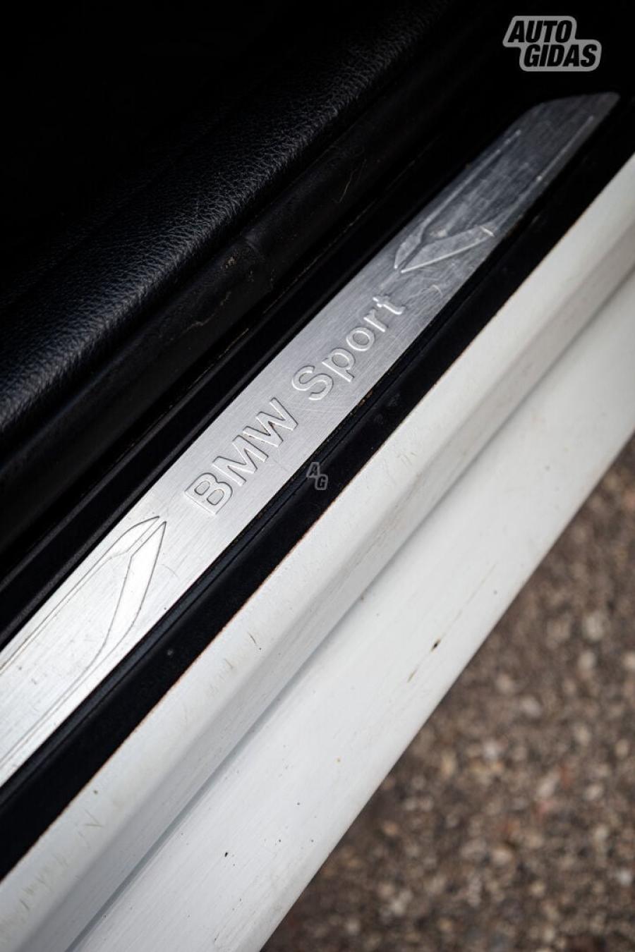 White BMW 320 2013 in Panevezys, with an engine capacity of 2.00 L and mileage of 343 thousand km for 6600 €, photo 17 on AUTOMOTO.COM.LV