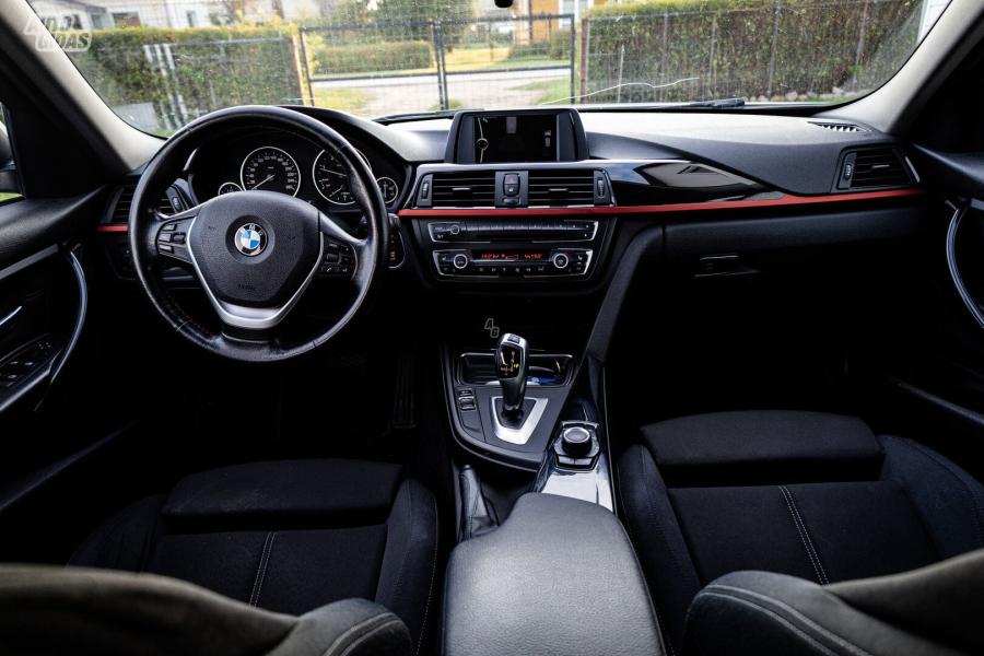White BMW 320 2013 in Panevezys, with an engine capacity of 2.00 L and mileage of 343 thousand km for 6600 €, photo 30 on AUTOMOTO.COM.LV