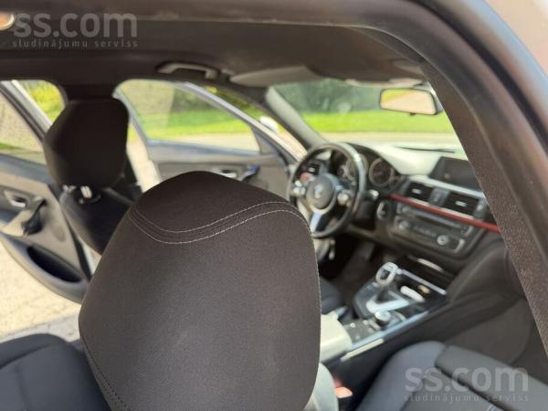 White BMW 320 2013 in Riga, with an engine capacity of 2.00 L and mileage of 155 thousand km for 9500 €, photo 7 on AUTOMOTO.COM.LV