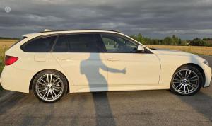 White BMW 320 2013 in Siauliai, with an engine capacity of 2.00 L and mileage of 305 thousand km for 7300 €, photo 9 on AUTOMOTO.COM.LV