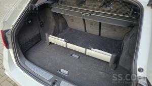 White BMW 320 2013 in Riga, with an engine capacity of 2.00 L and mileage of 273 thousand km for 8950 €, photo 17 on AUTOMOTO.COM.LV
