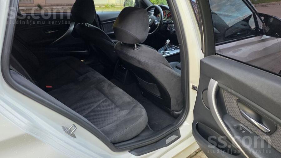 White BMW 320 2013 in Riga, with an engine capacity of 2.00 L and mileage of 273 thousand km for 8950 €, photo 28 on AUTOMOTO.COM.LV