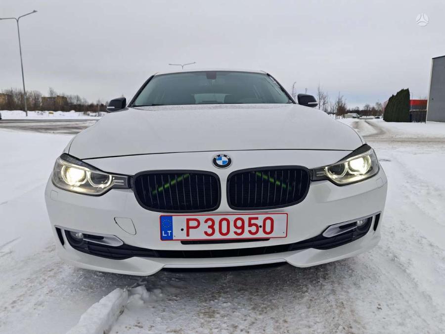 Balts BMW 320 2014 Panevēža, ar dzinēja tilpumu 2.00 L un nobraukumu 235 tūkst. km par 7500 €, foto 6 vietnē AUTOMOTO.COM.LV
