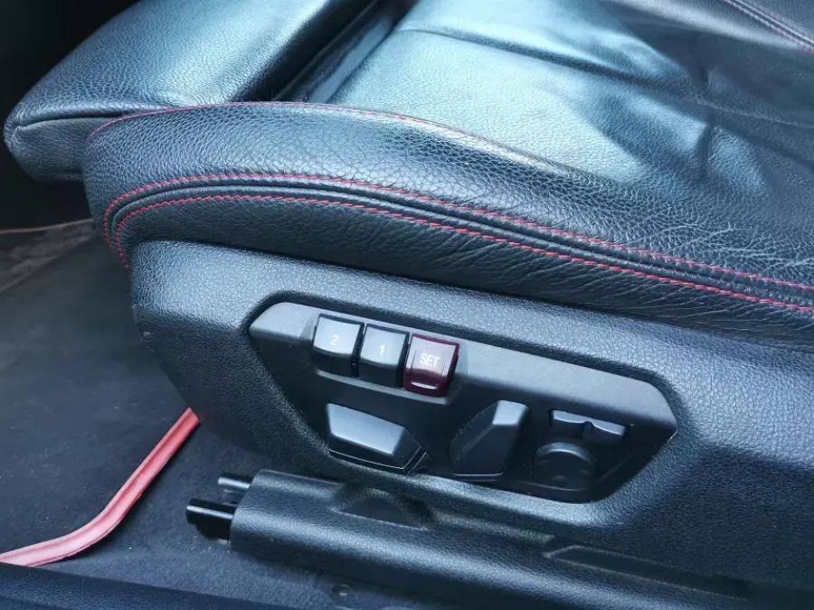 Balts BMW 320 2014 Kuldīga, ar dzinēja tilpumu 2.00 L un nobraukumu 288 tūkst. km par 8700 €, foto 12 vietnē AUTOMOTO.COM.LV