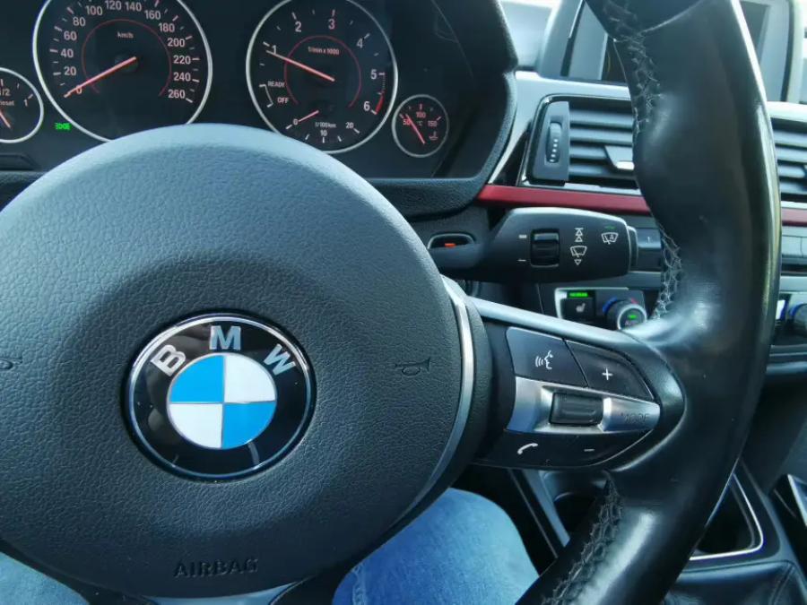 Balts BMW 320 2014 Kuldīga, ar dzinēja tilpumu 2.00 L un nobraukumu 288 tūkst. km par 8700 €, foto 19 vietnē AUTOMOTO.COM.LV